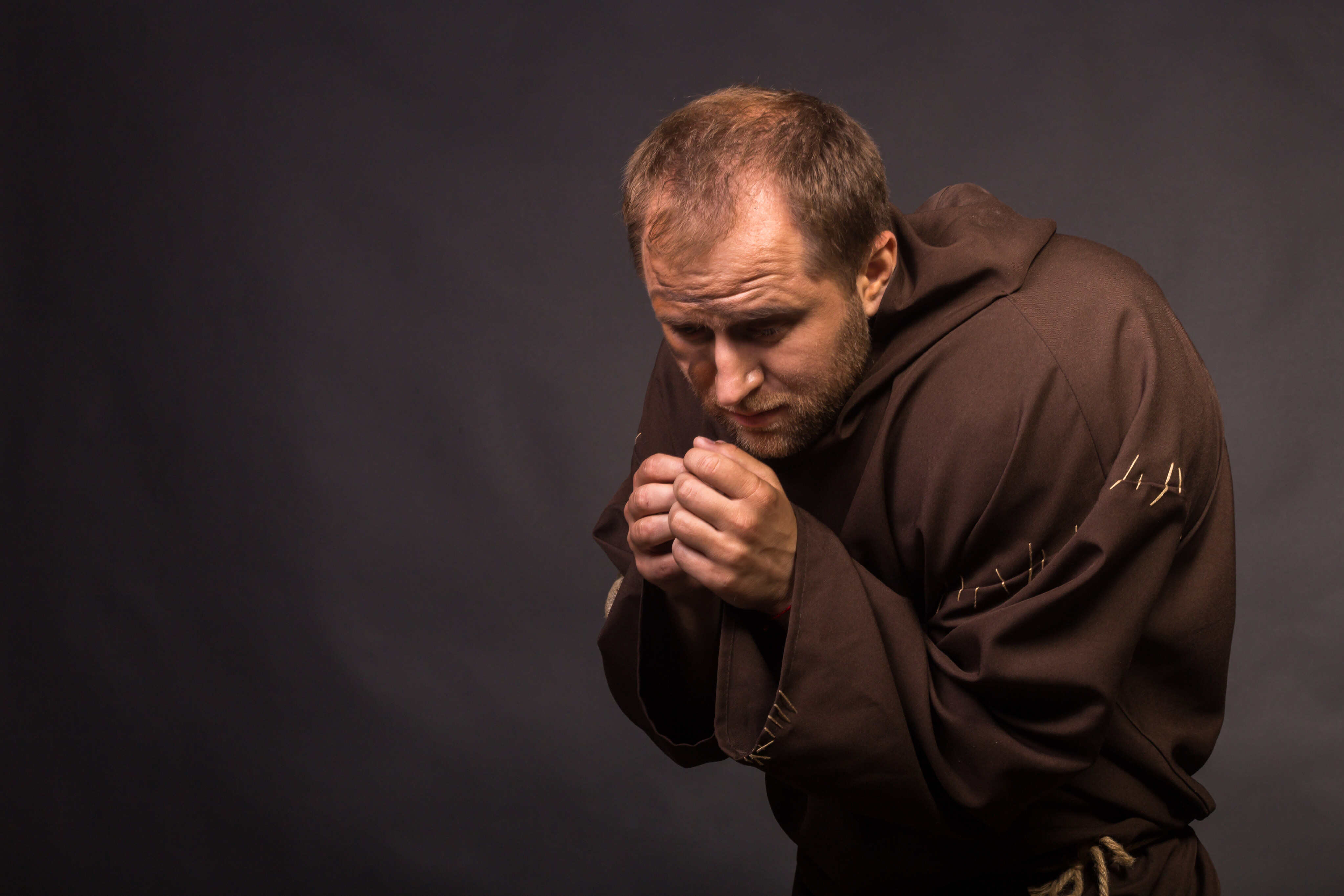 5-minute listening: The real hunchback of Notre Dame | Young Post Club