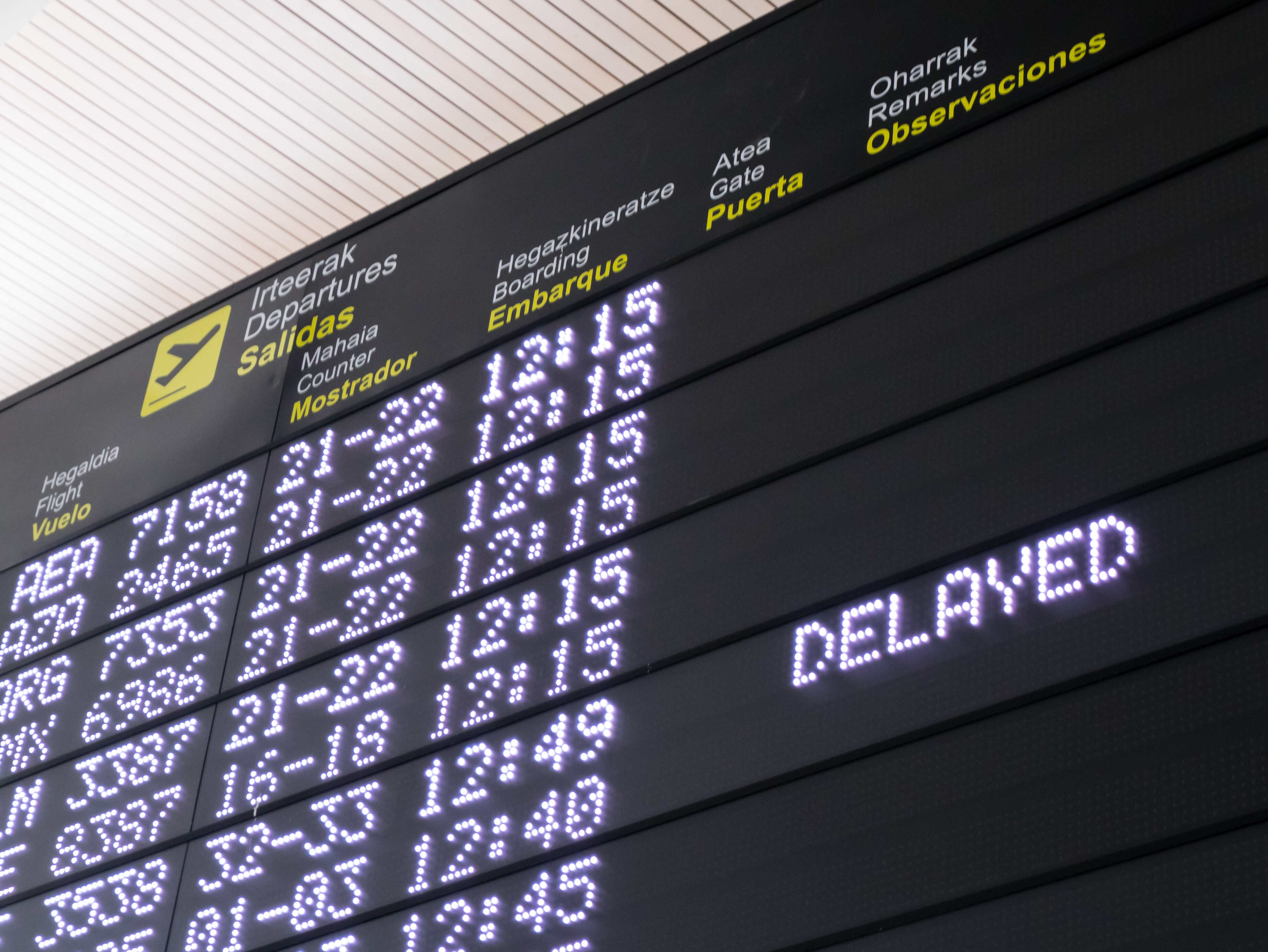 Why summer heat is more likely to ground your flight than cold weather ...