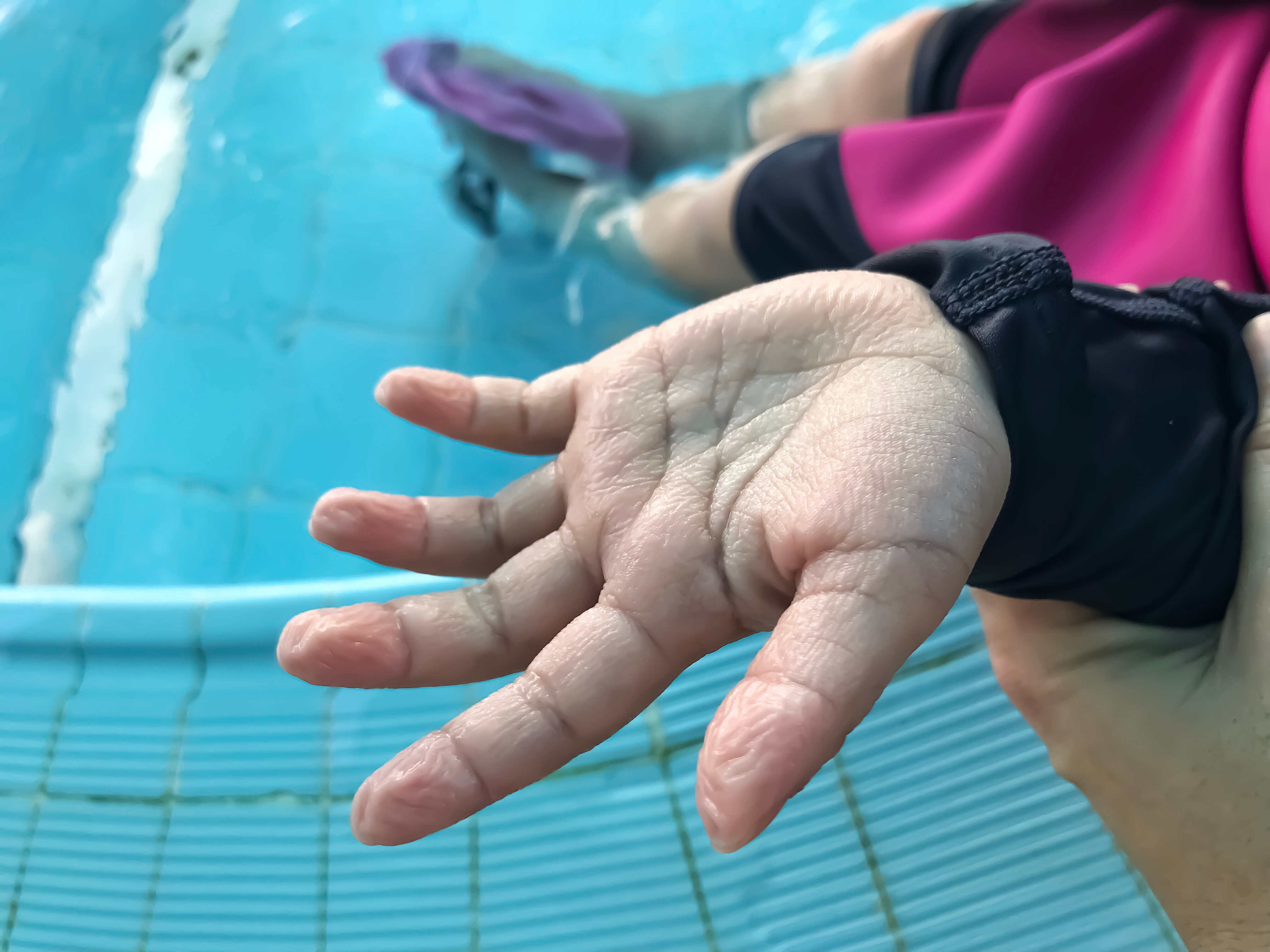 pruning hands in water