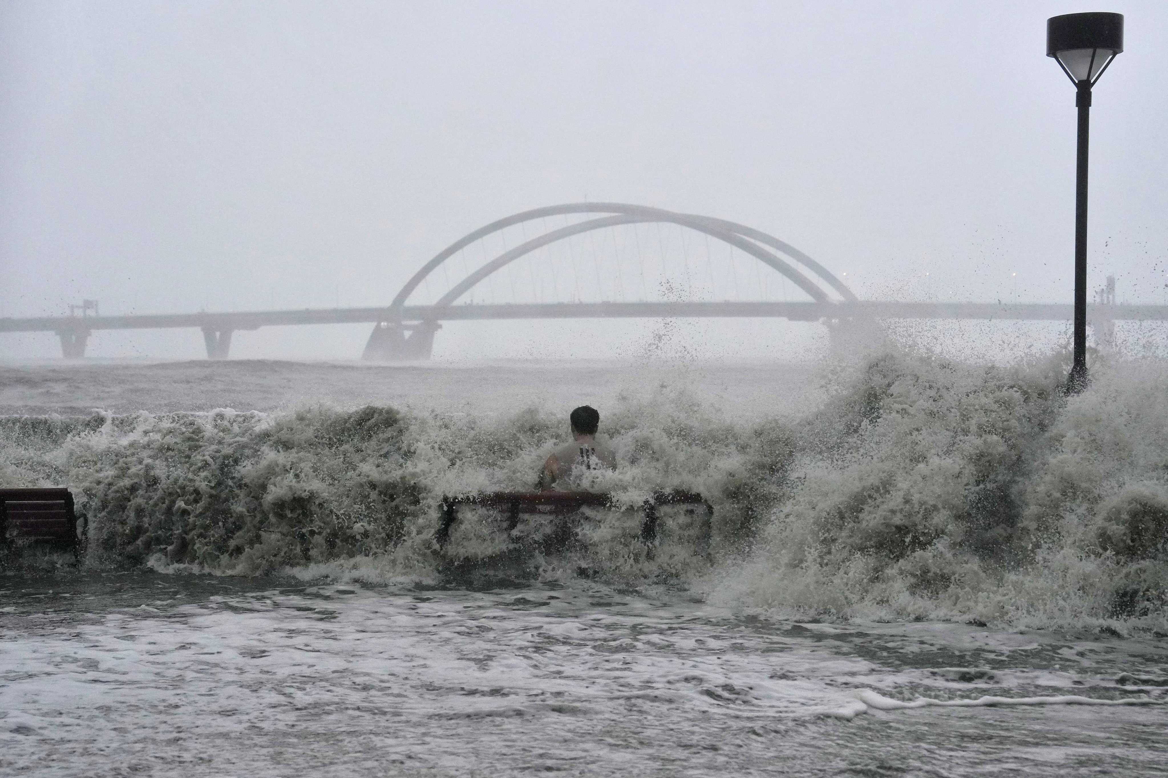 Deep Dive: Super Typhoon Ragasa slams Hong Kong, bringing the city to a ...