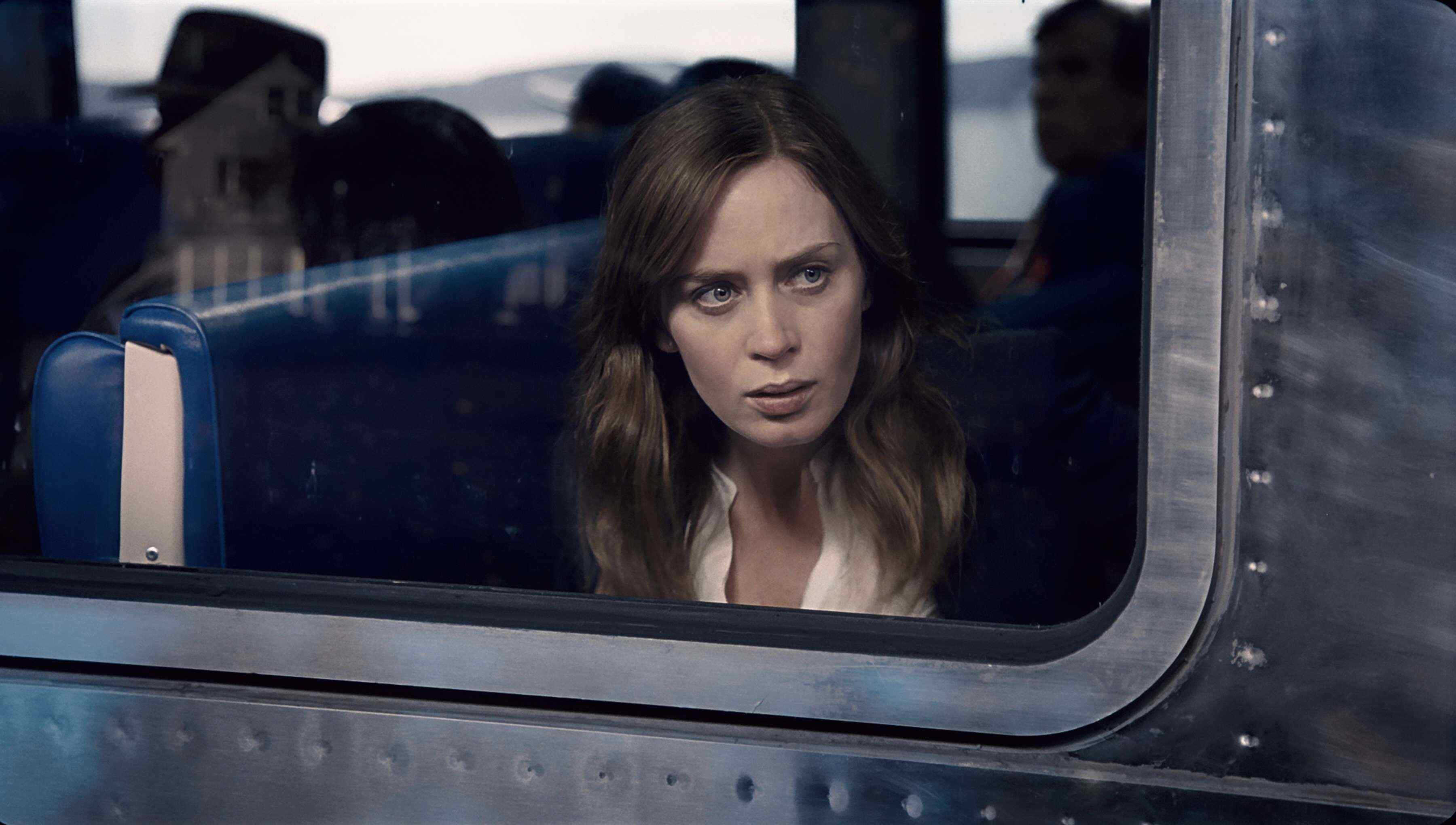 The Girl On The Train is Gone Girl-esque and brilliant [Review] | Young ...