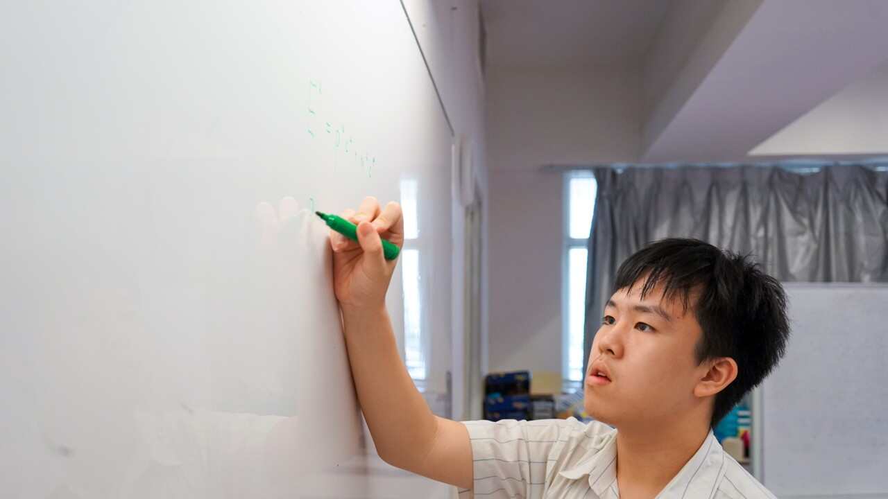 HK teen physics prodigy Tommy Chau Chun-wang wants to become one of the ...