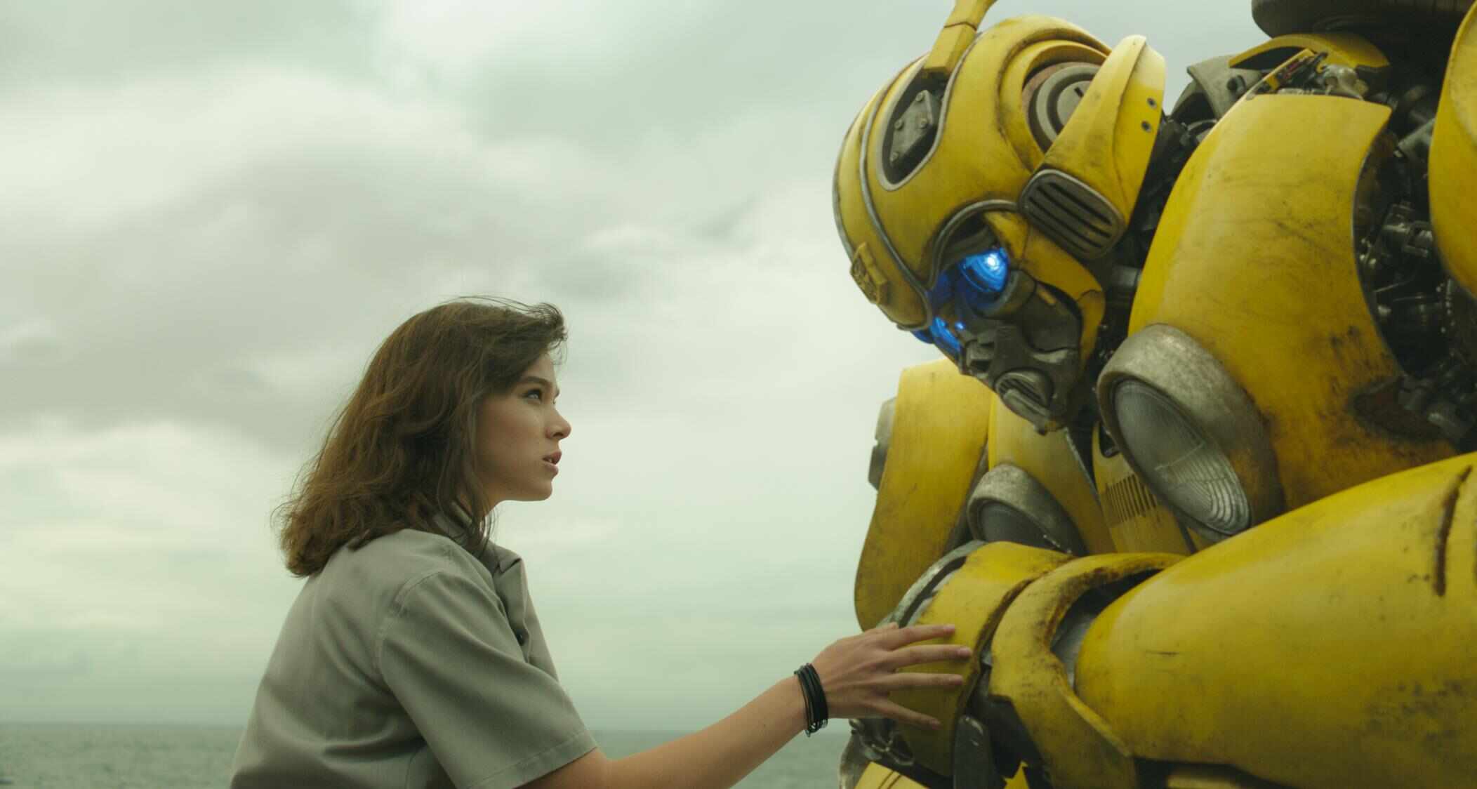 Transformers transformed: ‘Bumblebee’ has a lot of heart and Hailee ...