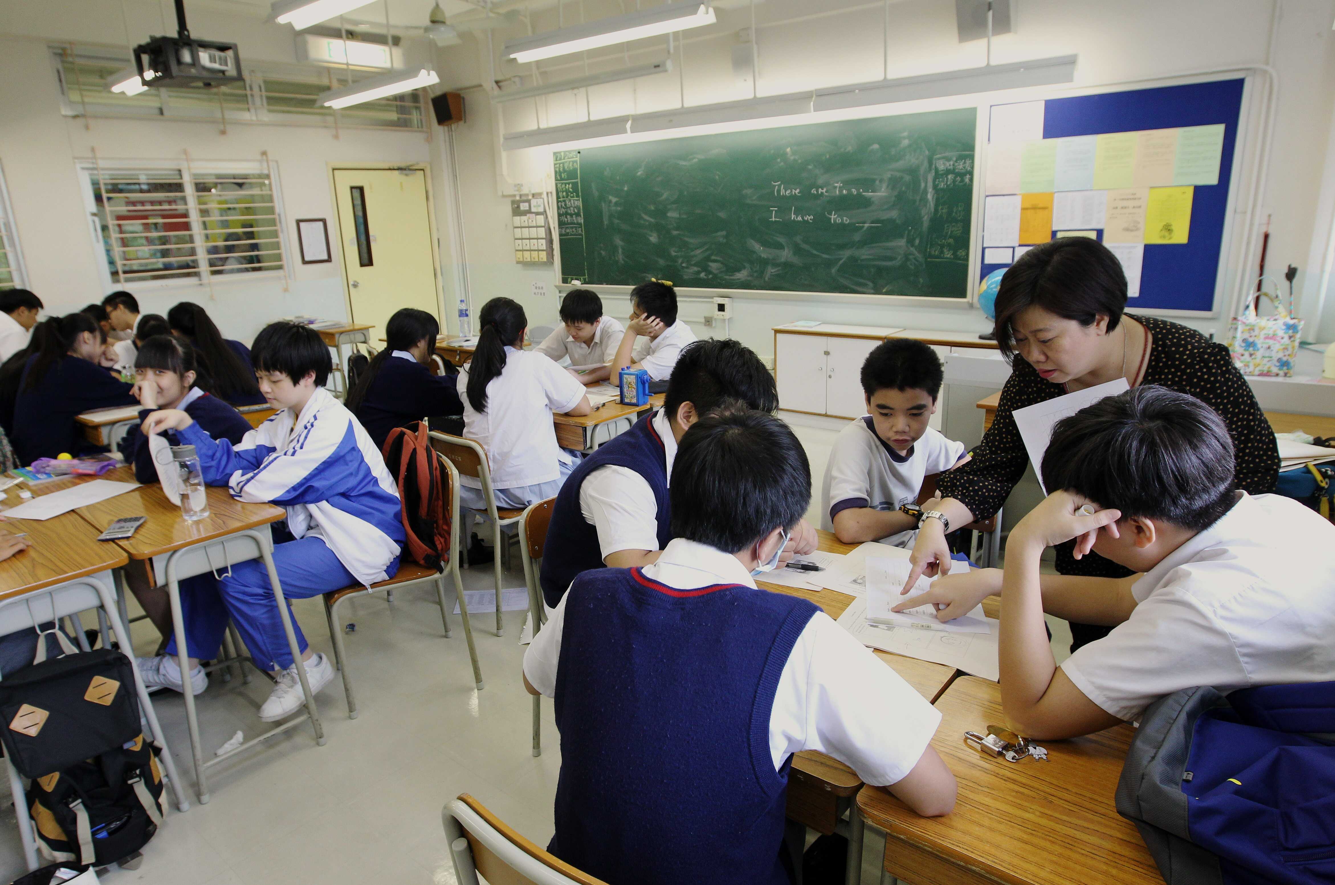Face Off: Are Hong Kong students in the classroom for too long each day ...